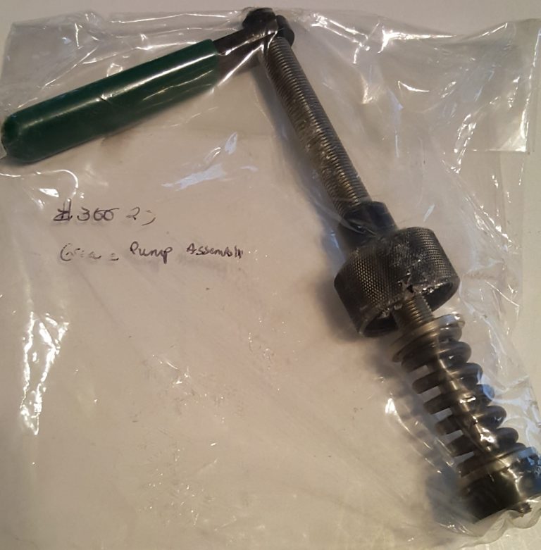 30027-Z Saeco Lubri-Sizer Grease Pump Assembly – Accurate Arms & Ammo, Inc.